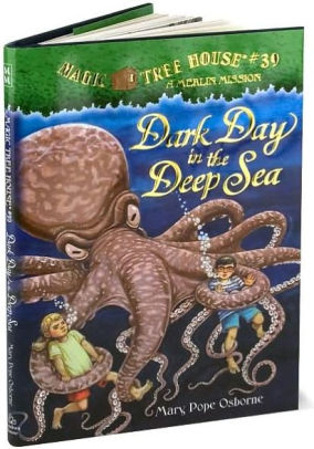Dark Day in the Deep Sea (Magic Tree House Merlin Mission Series #11 ...