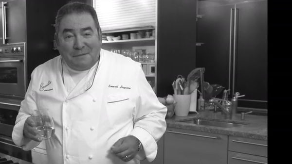 Essential Emeril: Favorite Recipes and Hard-Won Wisdom From My Life in ...
