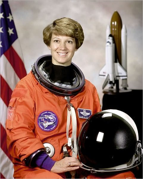 Eileen Collins Astronaut/and First Female Space Shuttle Pilot and ...
