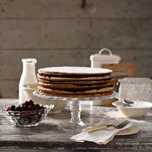 Yankee's Lost & Vintage Recipes by The Editors of Yankee Magazine, Amy ...